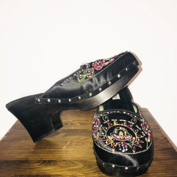 Steve Madden | Shoes | Vintage Satin Beaded Steve Madden Clogs | Poshmark